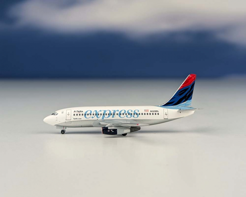Boeing 737 400 Delta