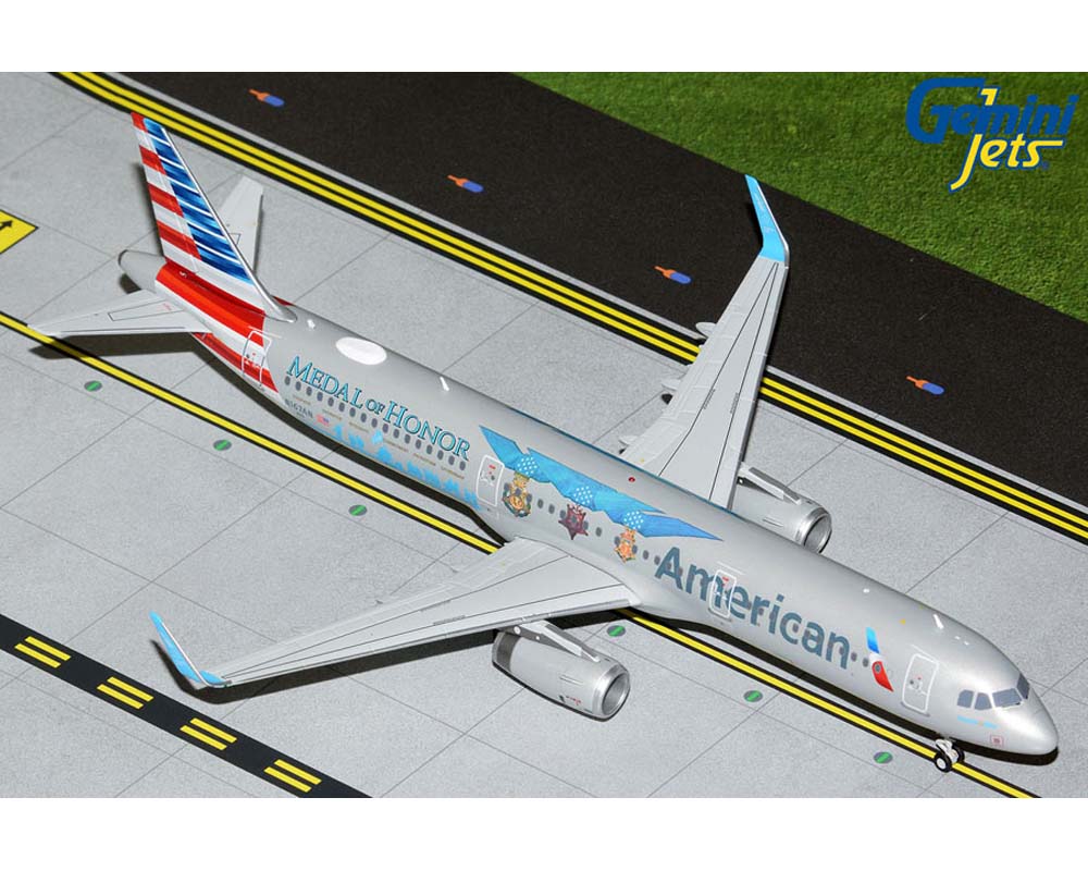 www.JetCollector.com: American Airlines A321S "Flagship Valor"/"Medal ...