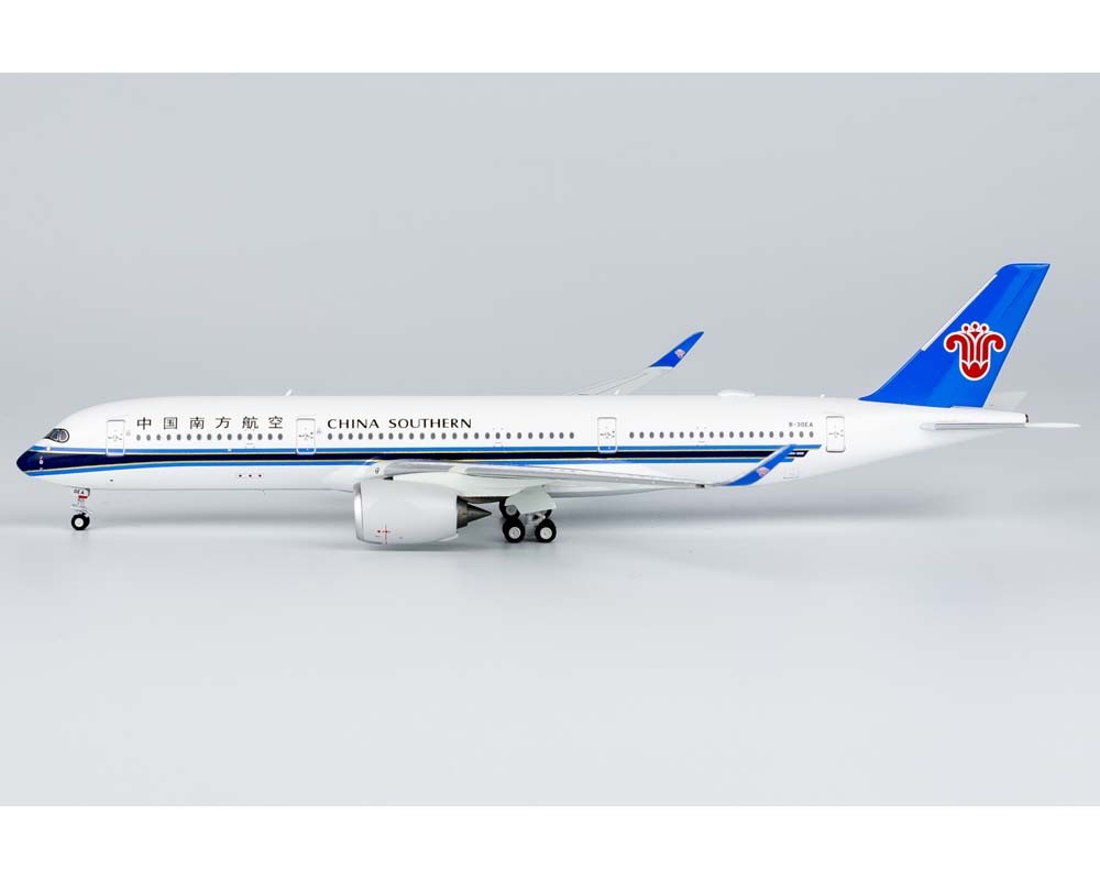 www.JetCollector.com: China Southern A350-900 B-30EA 1:400 Scale NG24013