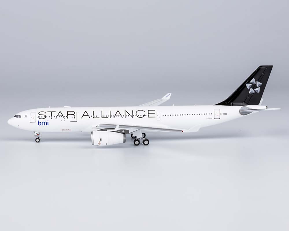 www.JetCollector.com: British Midland A330-200 Star Alliance G-WWBD 1: ...