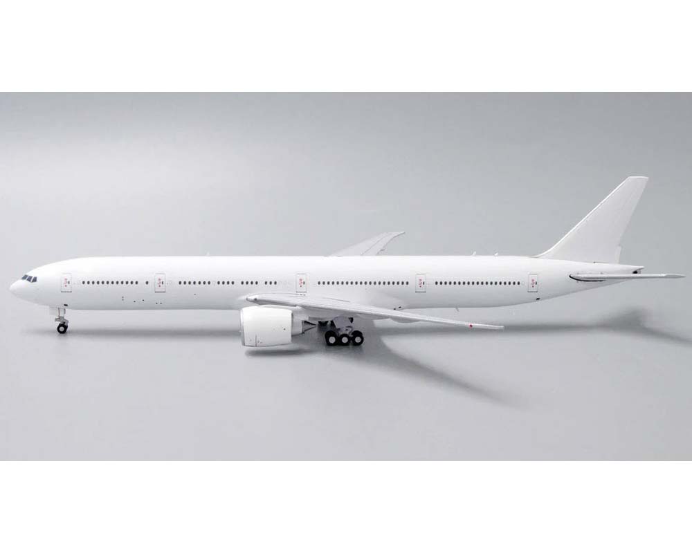 www.JetCollector.com: Blank White B777-300ER 1:400 Scale JC Wings BK1003