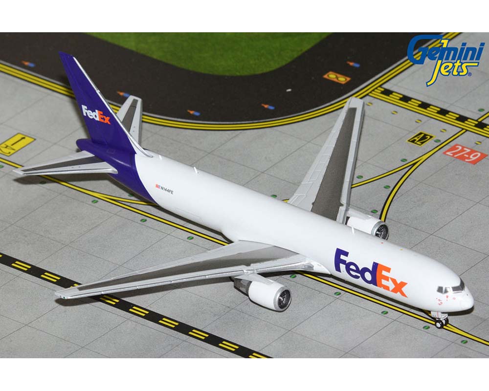 www.JetCollector.com: Fedex B767-300ERF revised livery N144FE 1:400 ...