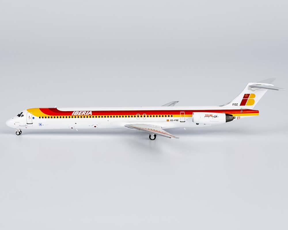 www.JetCollector.com: Iberia MD-88 EC-FOZ 1:400 Scale NG83005