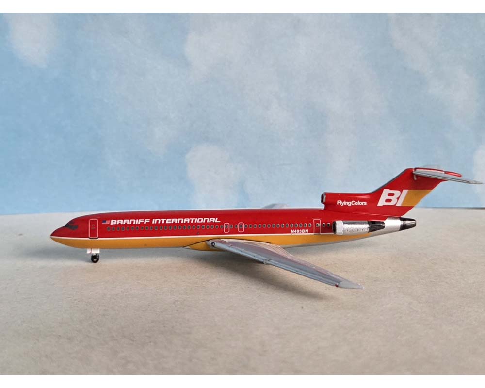www.JetCollector.com: Braniff International B727-200 N403BN 1:400 Scale ...