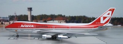 www.JetCollector.com: Avianca (AV Tail) B747-200 HK-2000