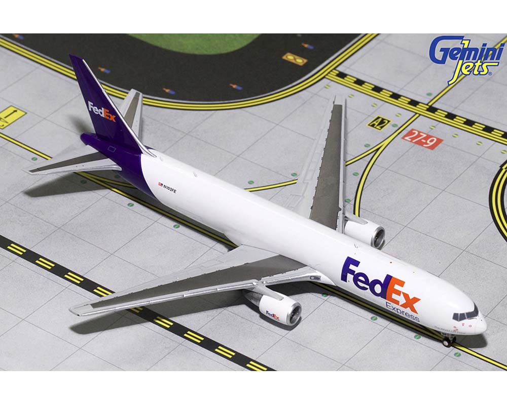 www.JetCollector.com: GEMINIJETS FEDEX B767-300 N103FE 1:400 Scale ...