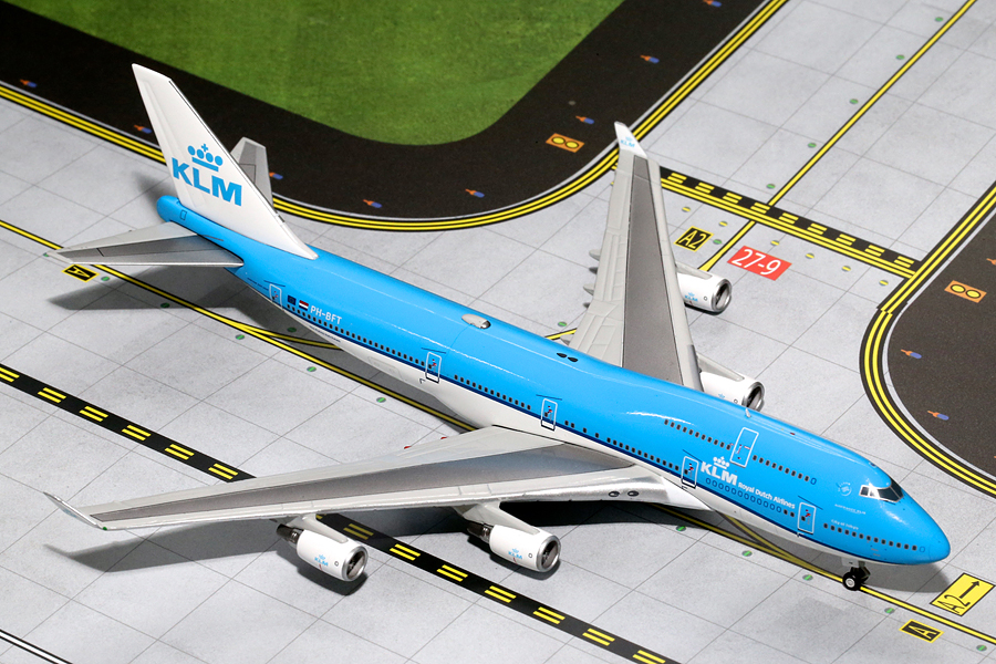www.JetCollector.com: KLM B747-400 (New Livery) PH-BFT
