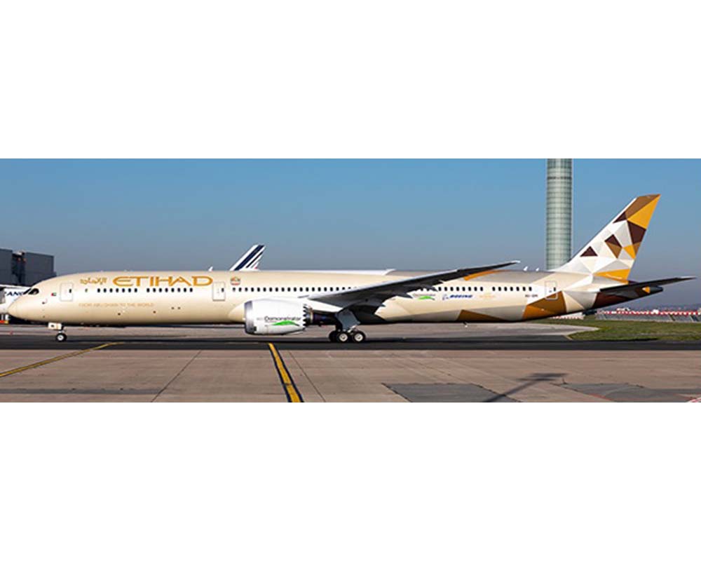 www.JetCollector.com: Etihad B787-10 EcoDemonstrator, Flaps A6-BMI 1: ...